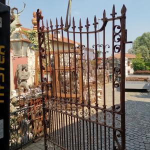 Cancelli antichi Ferri antichi Attrezzi antichi Antiquariato su ...