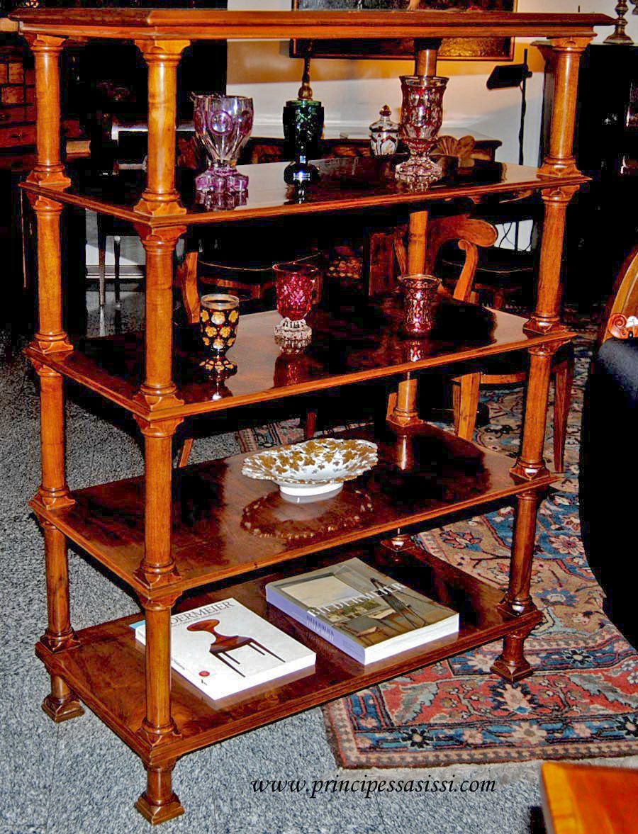 Vienna 1830 -1835 c.a, periodo biedermeier. Raffinata e pratica etagere ...